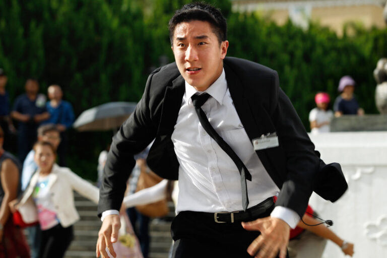 Über Jackie Chans Sohn Jaycee Chan: Ehefrau, Vermögen, Alter